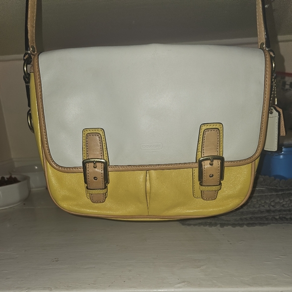 Bags | Coach Flap Messenger Bag Lemon Yellowwhite Leather Buckle Snap ...